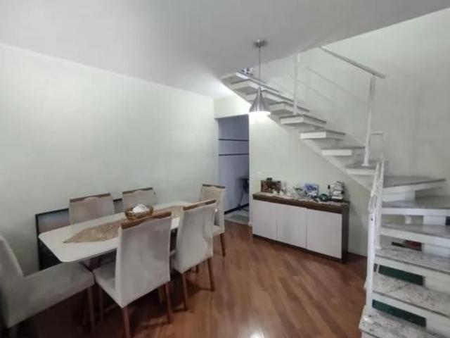 Linda Casa 3 Dorm 4 Vagas no Jardim Mangalot