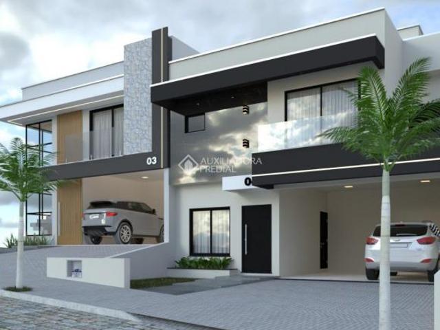 Linda casa 3 dorm com suíte 2 garagens