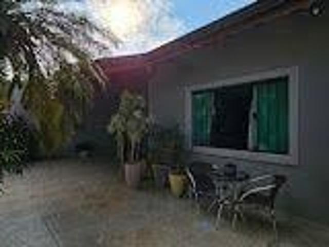 LINDA CASA 3 DORMITORIOS EM JAGUARIUNA II