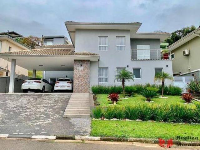 Linda casa 3 dormitórios piscina varanda gourmet Pitas