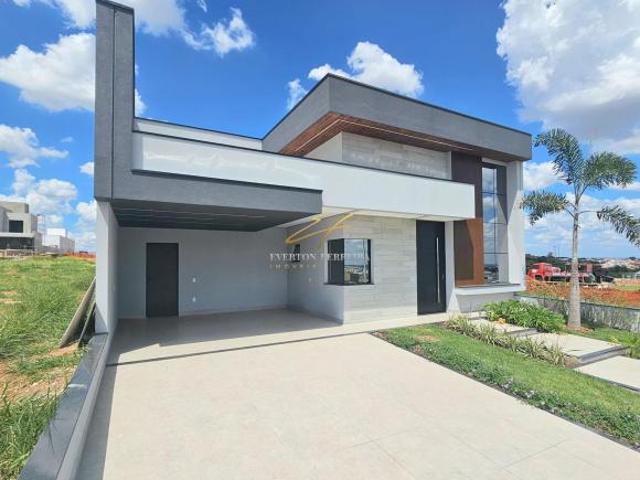 Linda Casa, 3 Suítes, sendo 1 Master com Closet, Escritório, Piscina, Indaiatuba