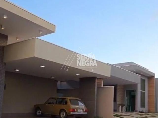 LINDA CASA 3 QUARTOS ARMÁRIOS LAZER COMPLETO CONDOMÍNIO FECHADO ARNIQUEIRAS
