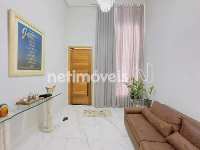 Linda casa 3 quartos, piscina no Santa Efigênia