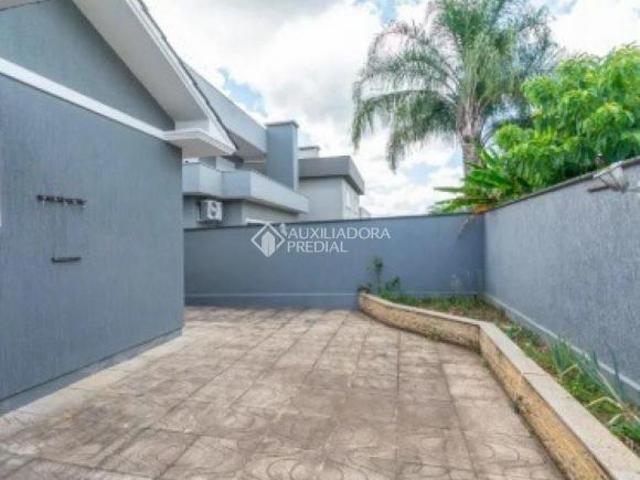 Linda Casa 4 Suítes em Condomínio em Alphaville Gravataí