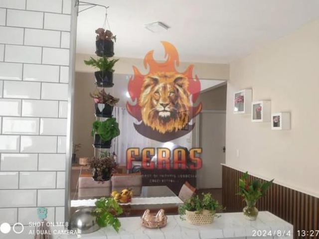 Linda Chácara à Venda 1.098m² com 3 Dormitórios em Araçoiaba da Serra, SP