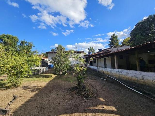 Linda Chácara á venda 1.250m² com 2 Quartos, sendo 1 Suíte e Área Gourmet em Esmeraldas!