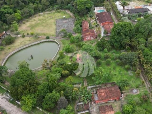 Linda Chácara a Venda com Ótima Localização na Cidade de Juquitiba