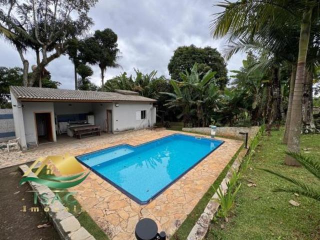 Linda chácara a venda com perfeita localização em Terra Preta/Mairiporã