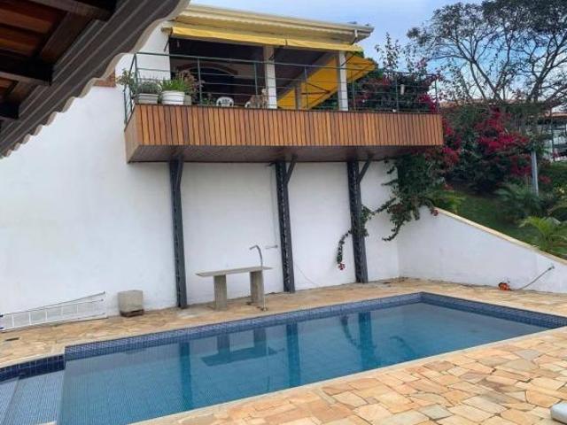 LINDA CHÁCARA A VENDA EM IGARATÁ VISTA PARA REPRESA