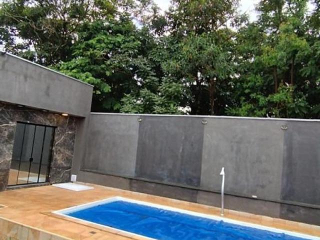 Linda chácara à venda no Recanto Fortuna