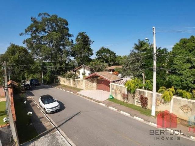 Linda Chácara à venda na região do Pinheirinho Estância das Flores