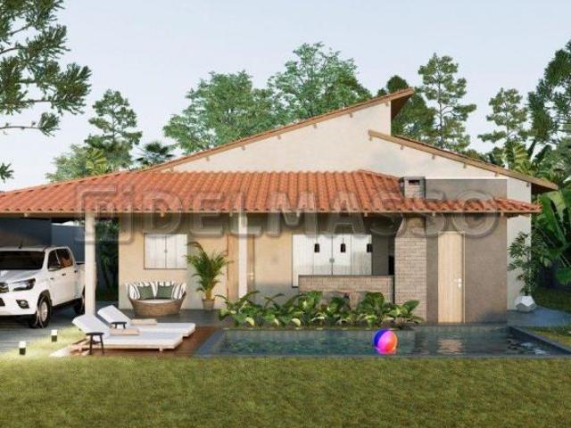 Linda chácara com 3.874 m² de terreno!