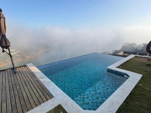 LINDA CHÁCARA COM VISTA PARA REPRESA DE IGARATÁ NO CONDOMINIO PARAISO DE IGARATA NA CIDADE DE IGA