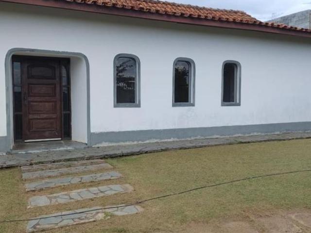 LINDA CHÁCARA COM VISTA PARA REPRESA DE IGARATÁ, NO CONDOMINIO PORTAL DE IGARATA EM IGARATA SP