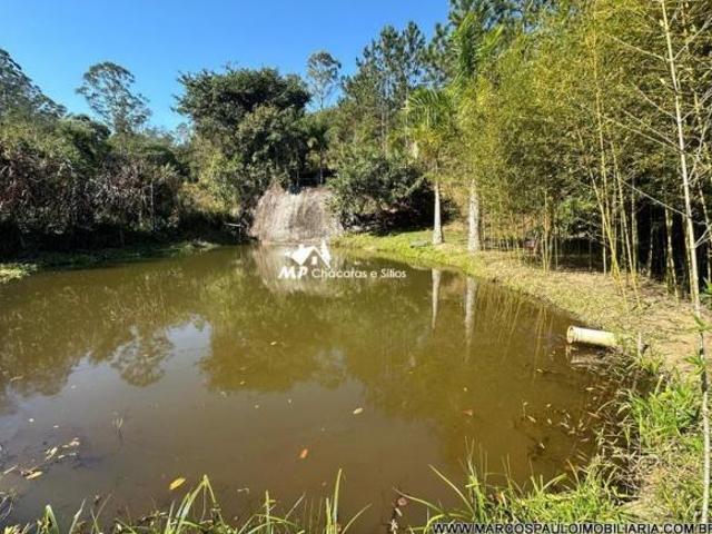 LINDA CHÁCARA COM ÁGUA A VONTADE E PRÓXIMO A BIRITIBA MIRIM