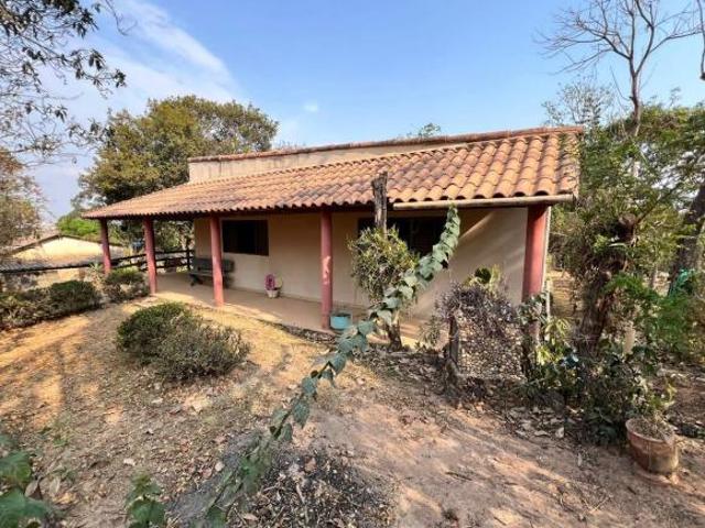 Linda Chácara Com Casa no Bairro Ferrador Em Divinopolis