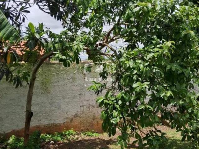 Linda Chácara com Churrasqueira e Jardim em Iperó Imperdível!