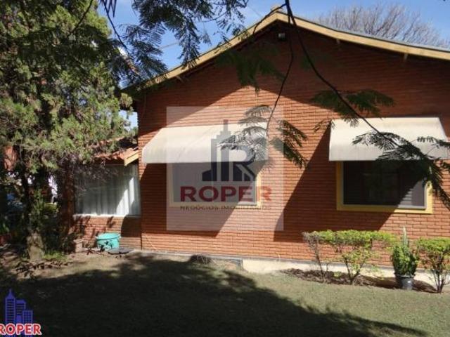 LINDA CHÁCARA COM ESCRITURA ACEITA FINANCIAMENTO DE 3.000 M²/ CASA SEDE/ PISCINA/ ÁREA GOURMET À VEN