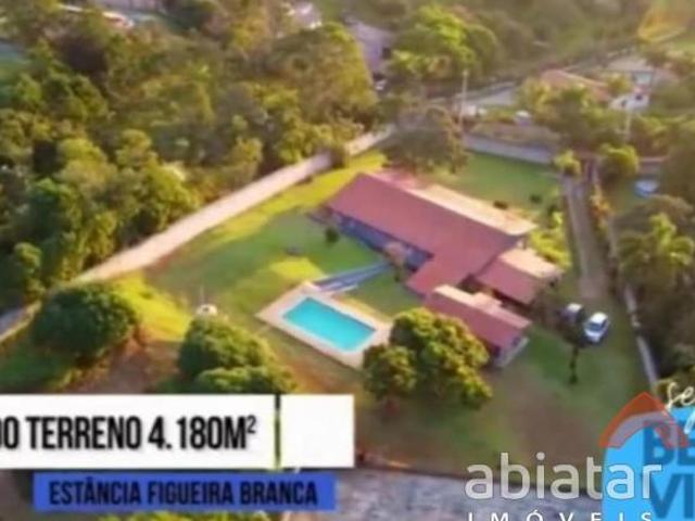 Linda Chácara com piscina em Campo Limpo Paulista!