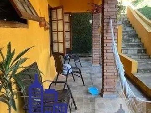 LINDA CHÁCARA COMESCRITURA POR 2.467 M²/ CASA SEDE/ PISCINA E LAGO À VENDA EM MAIRIPORÃ