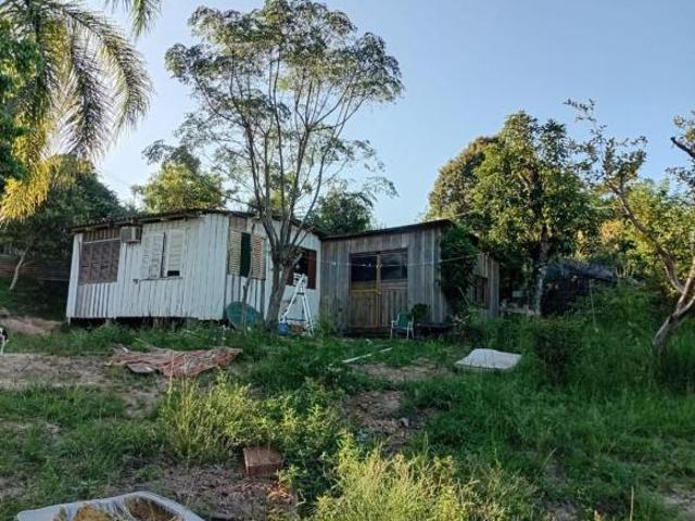 Linda chácara de 550m² no CADIZ
