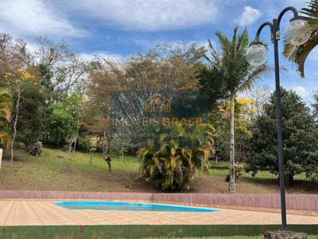 Linda chácara disponível para venda em Sapucaí Mirim