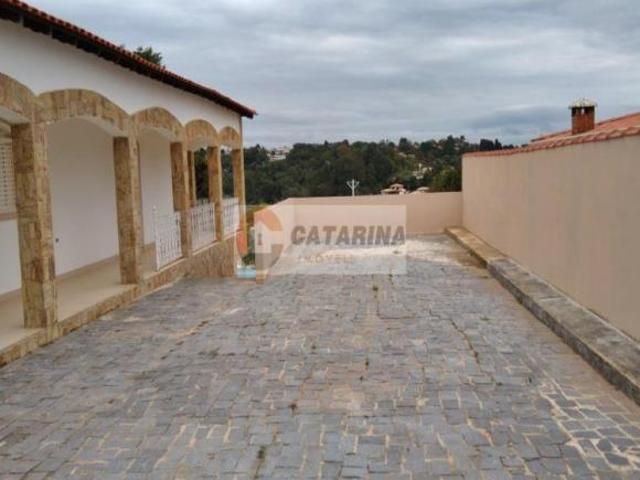 LINDA CHACARA EM CONDOMINIO FECHADO