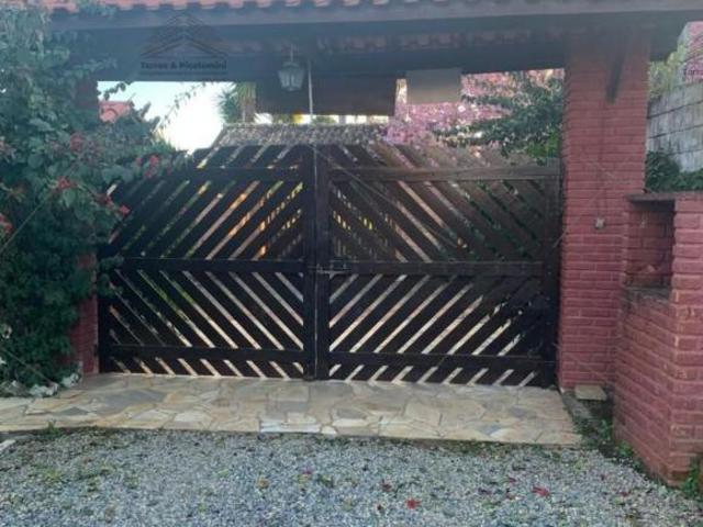 Linda chacara em Ibiuna a 50 KM de São Paulo, lazer completo, sede com 400 m2 e casa de caseiro