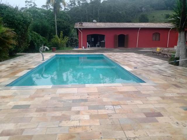 Linda Chácara em São Lourenço da Serra SP