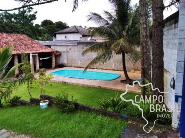 Linda chácara formada para lazer! Com piscina, churrasqueira e casa boa!