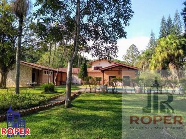 LINDA CHÁCARA PORTEIRA FECHADA DE 10.000 M² COM PISCINA E TODA ESTRUTURA À VENDA NA ROTA DE VINHO EM
