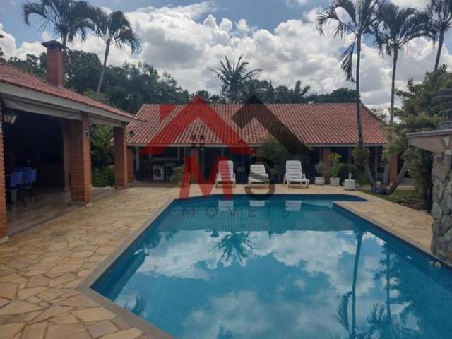 Linda Characa com 2.500 m²