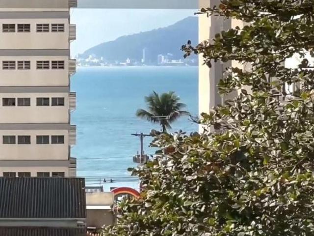 Linda cobertura com vista para o mar. a venda na praia do Guarujá