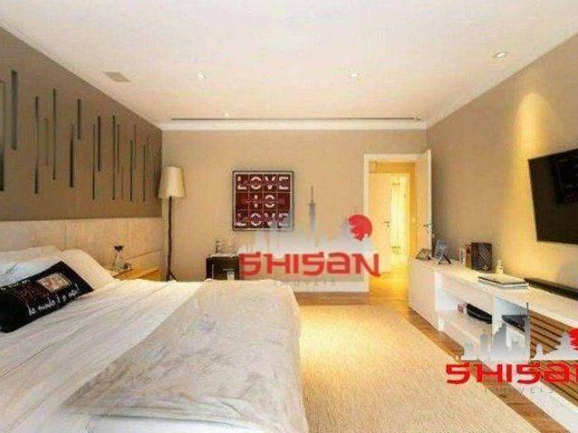 Linda Cobertura de 820m² em Cerqueira César