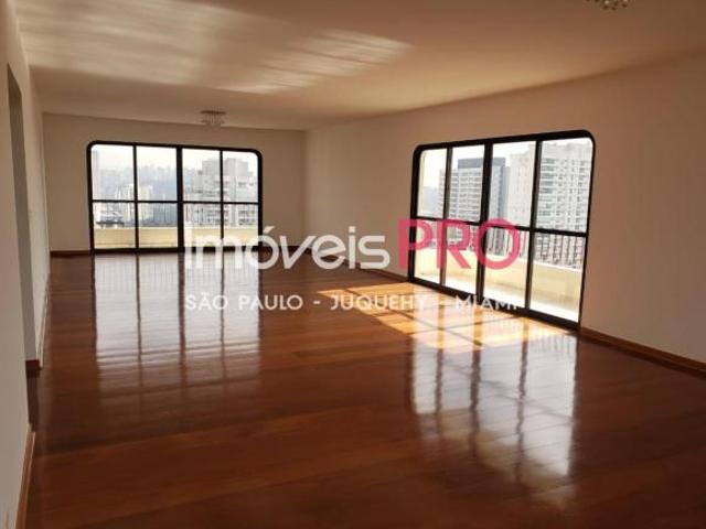 Linda cobertura duplex no Alto da Boa Vista, ótima oportunidade!