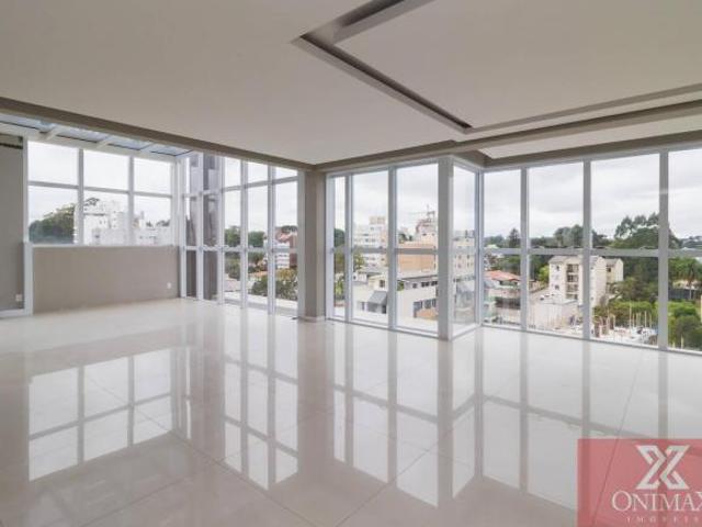 Linda cobertura duplex no Juvevê