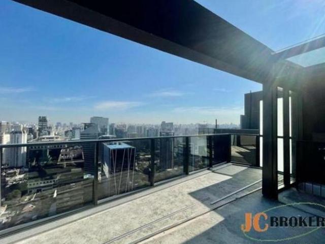 Linda cobertura duplex com 77 m² de área útil