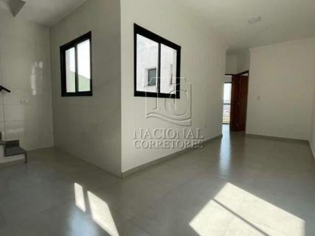 Linda cobertura sem condomínio à venda no Camilópolis – 94m², 2 dormitórios, elevador e cobertura fe