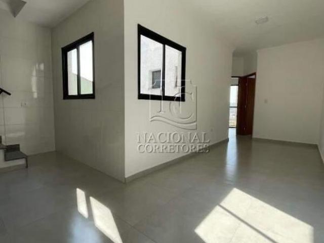 Linda cobertura sem condomínio à venda no Camilópolis – 94m², 2 dormitórios, elevador e cobertura fe