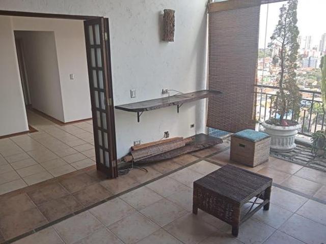 Linda Cobertura Penthouse à venda, vista panorâmica com piscina e churrasqueira no apartamento Vila
