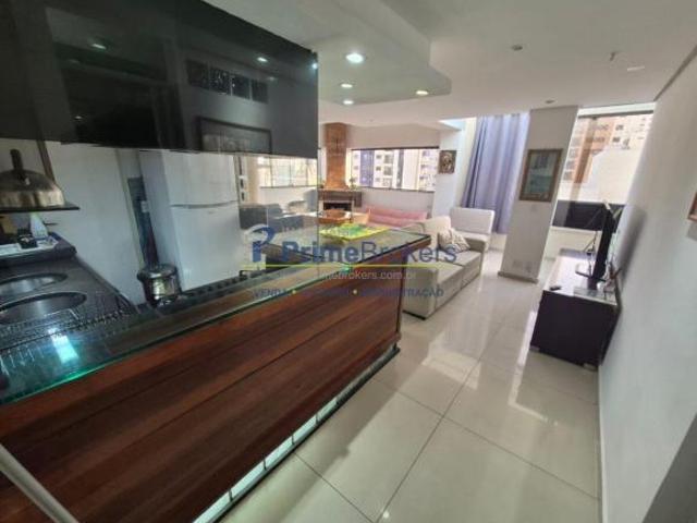 Linda Cobetura Ampla com 164m² na Saúde