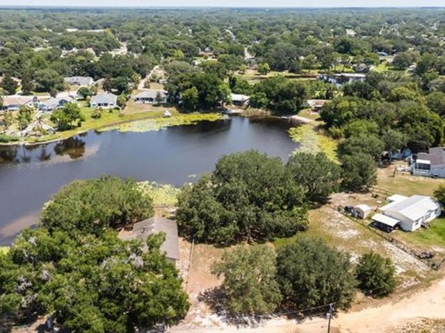 Linda Dr, Leesburg, FL 34788
