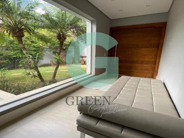 Linda e reformada casa a venda na Chácara Monte Alegre! 3 suítes, sala espaçosa, piscina, área gourm