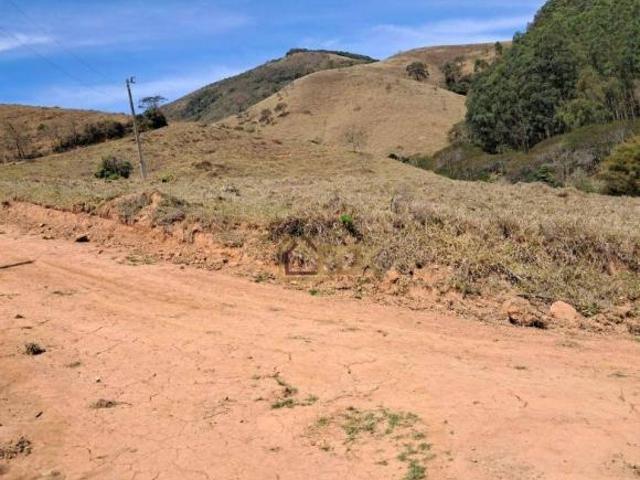 Linda Fazenda á venda na cidade de Carvalhos MG