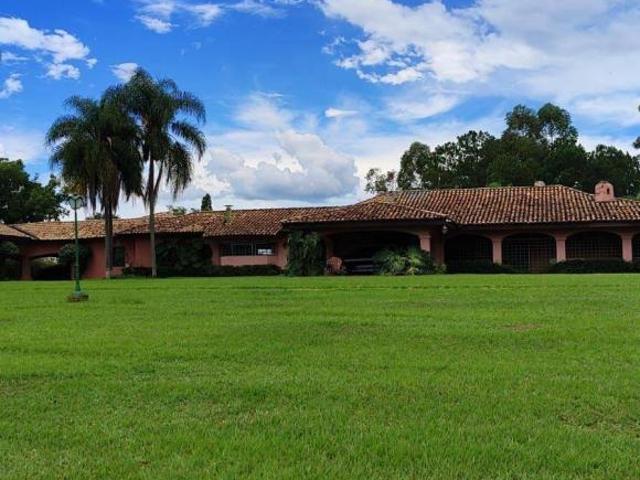 Linda fazenda a venda na região de Sorocaba com 52 alq