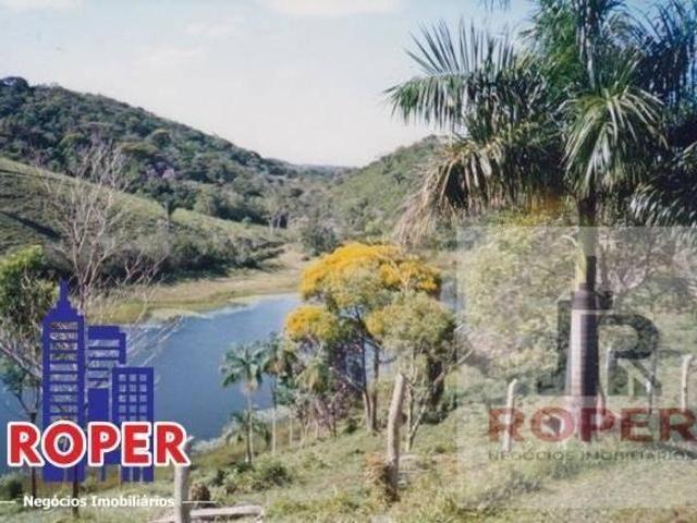 Linda Fazenda com 51 Hectares Beira Asfalto à Venda em Iguape