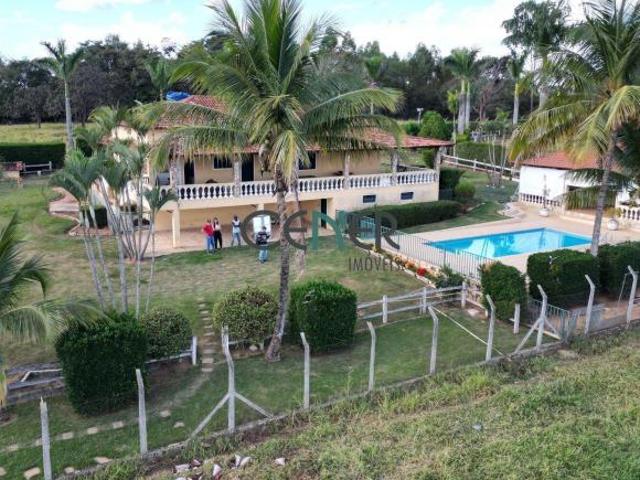 Linda fazenda de 193 ha com extrema qualidade