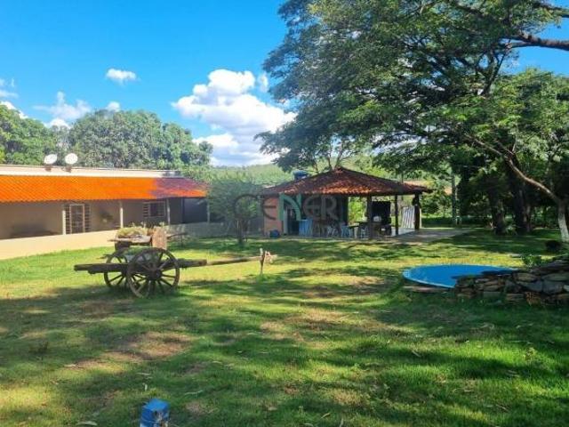 LINDA FAZENDA DE 900 HA BEM ESTRUTURADA EM LINDO LOCAL