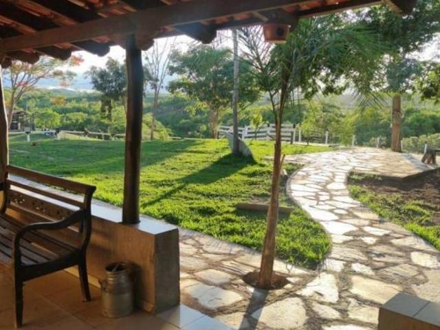 LINDA FAZENDA EM PADRE BERNARDO GOIAS