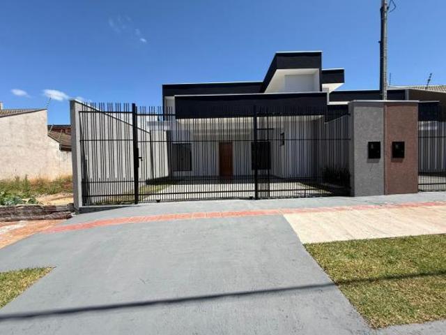Linda Geminada com 200 m de Terreno
